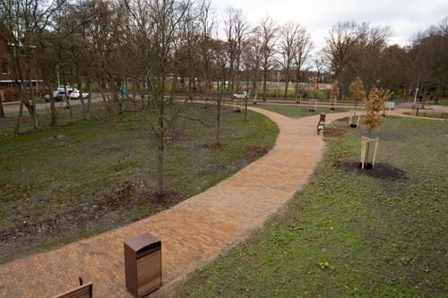 Groen park rondom ziekenhuis Leiden geopend - Alrijne Ziekenhuis